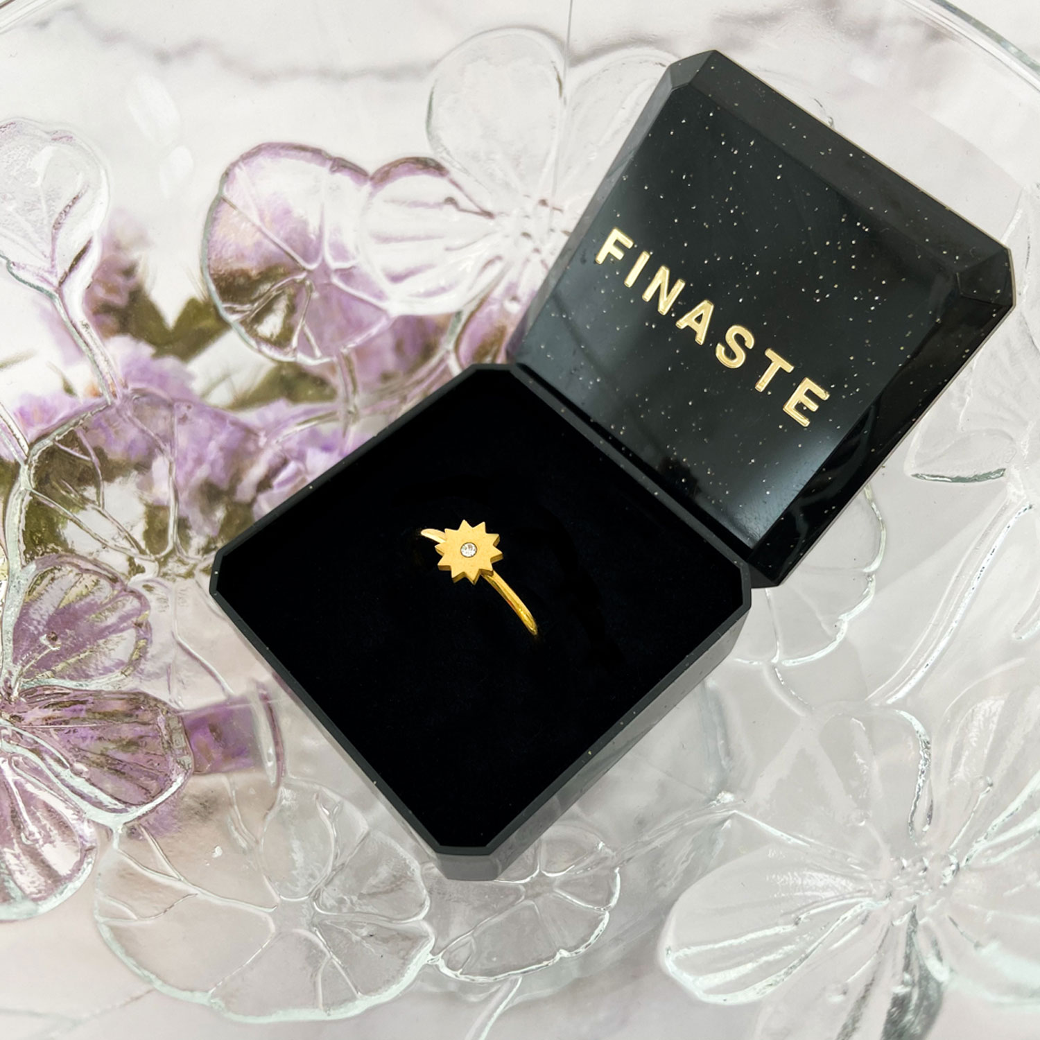 Sterretjes ring met steentje Gold Plated | Ringen Shoppen